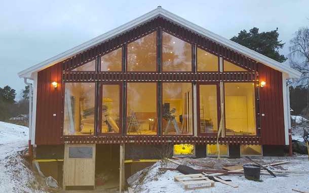 Scandinavian wooden windows | debesto.com