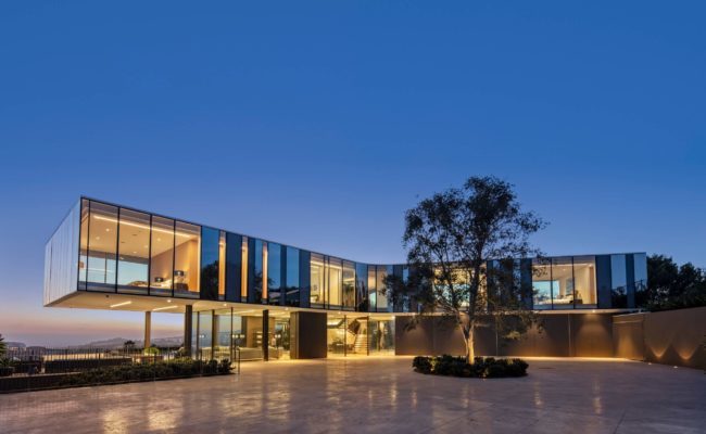Sky-Frame Aluminium Sliding System | For B2B | debesto .com